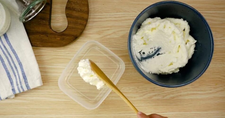 How to Make Perfect Whipped Cream: 10 Easy Steps | FastGas