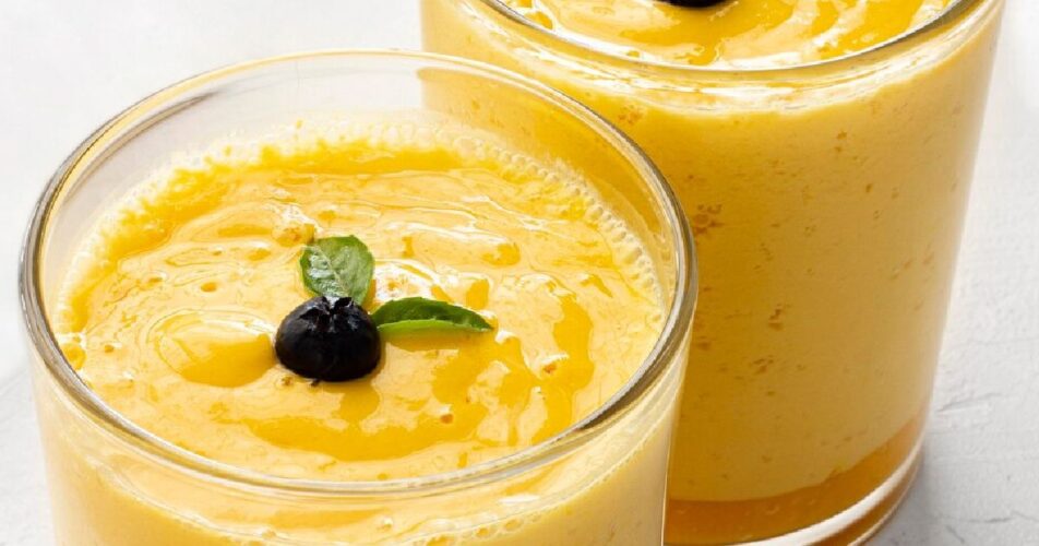 Creamy Mango Lassi Recipe – Naturally Sweet & Rich | FastGas